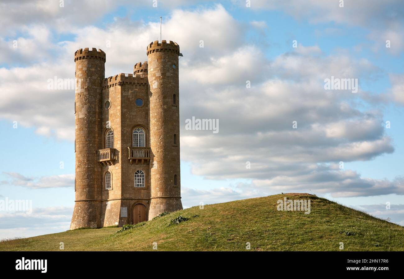 Broadway tower country park immagini e fotografie stock ad alta ...