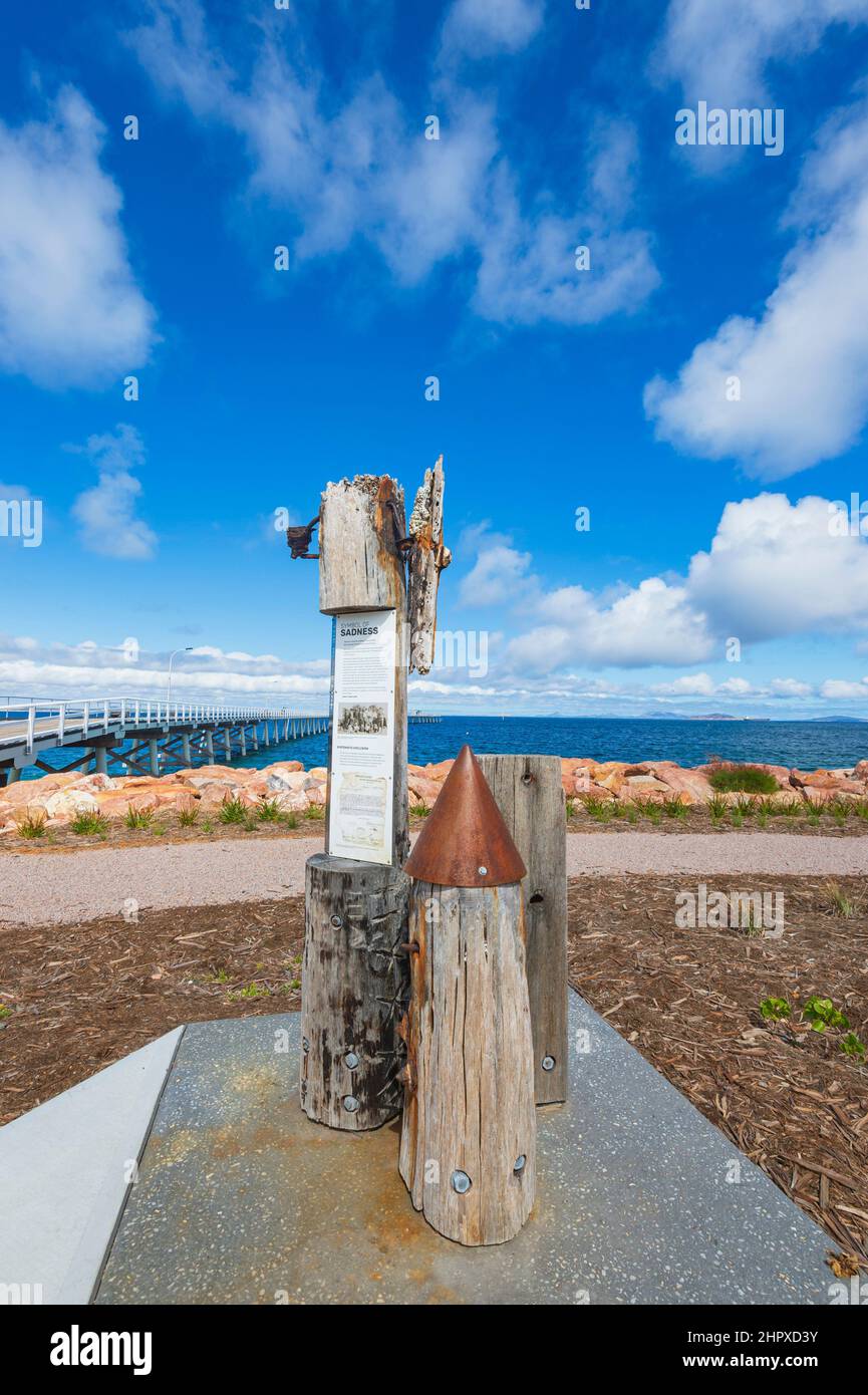 Simbolo di tristezza immagini e fotografie stock ad alta risoluzione ...