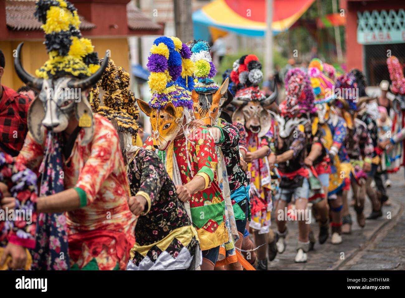 28 febbraio 2022: I residenti della città di Alto Tio Diego celebrano il tradizionale carnevale ...