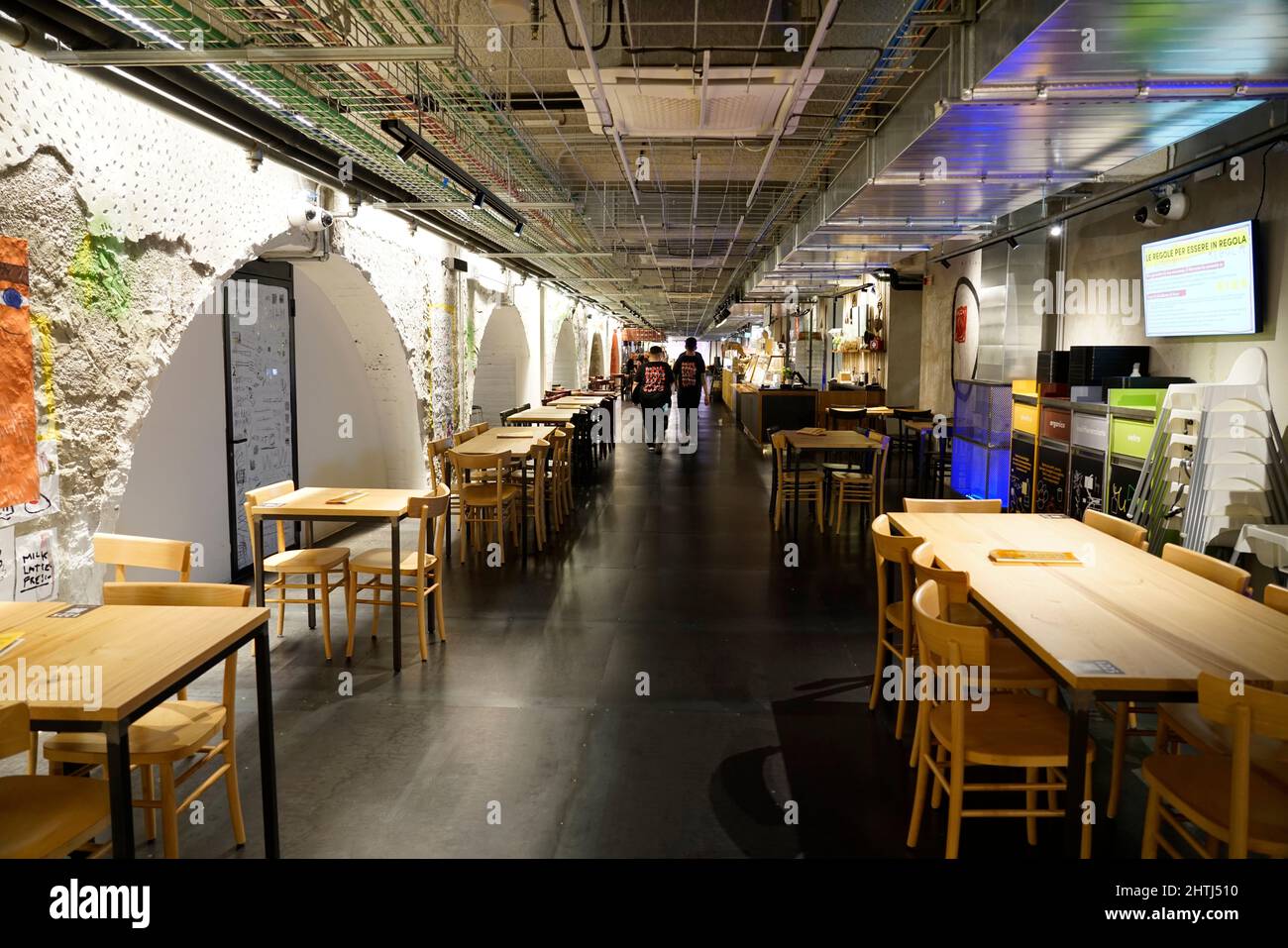 Mercato Centrale, mercato centrale, situato nella Stazione Centrale di ...