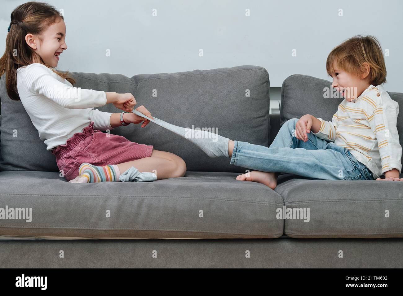 Solletico piedi immagini e fotografie stock ad alta risoluzione ...