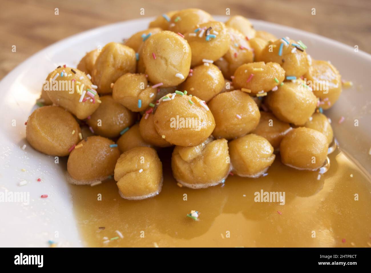 Dolce tipico calabrese immagini e fotografie stock ad alta risoluzione ...