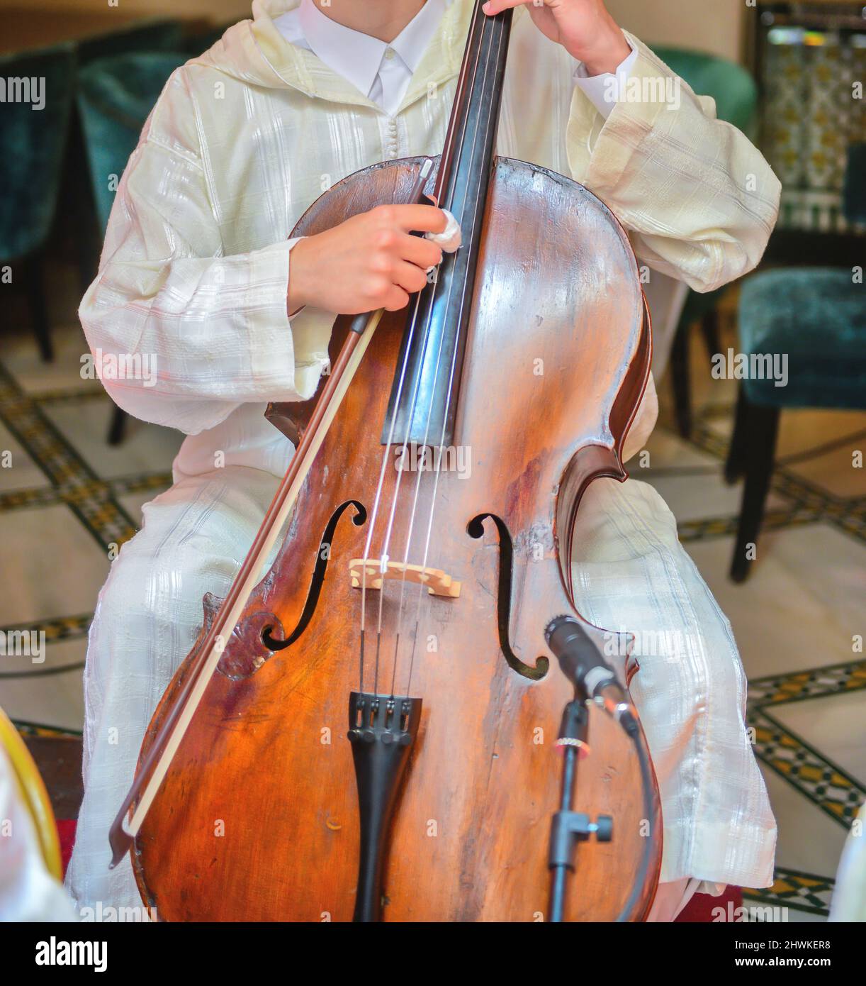 Traditional moroccan instrument immagini e fotografie stock ad alta ...