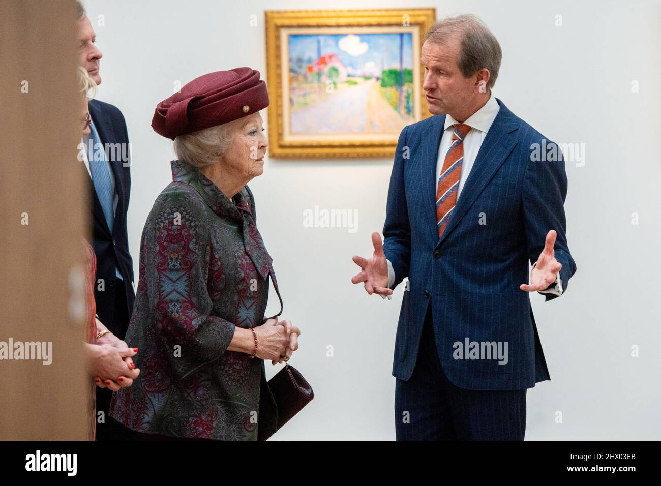 Laren, Paesi Bassi - 08 Mar 2022, la Principessa Beatrix apre la nuova ...