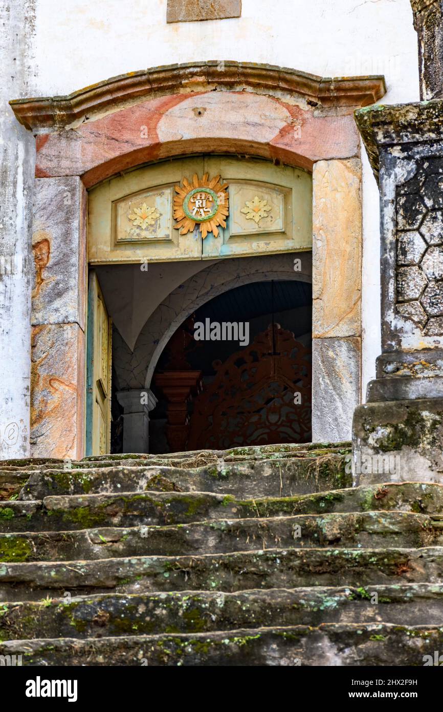 Antiche chiese di costruzione immagini e fotografie stock ad alta ...