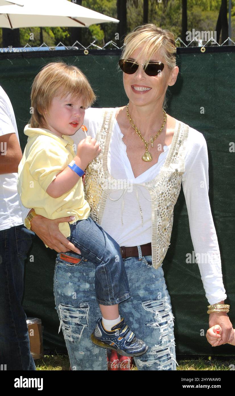 Sharon stone with laird vonne stone and quinn kelly stone immagini e ...