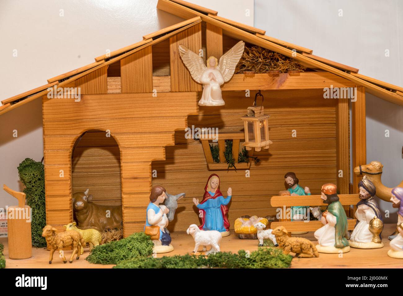 Presepe dipinto immagini e fotografie stock ad alta risoluzione - Alamy