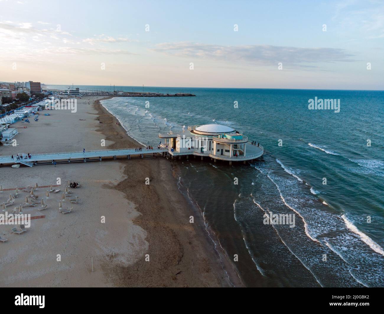 Spiaggia senigallia rotonda immagini e fotografie stock ad alta ...