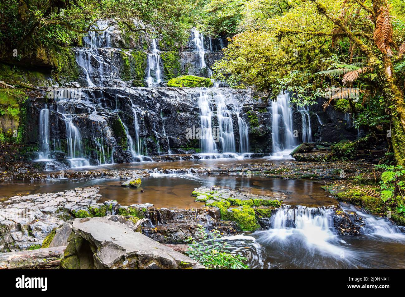 Percorso delle cascate immagini e fotografie stock ad alta risoluzione - Alamy