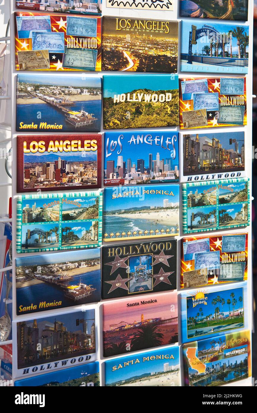 Cartoline da cartolina colorate a colori immagini e fotografie stock ad ...