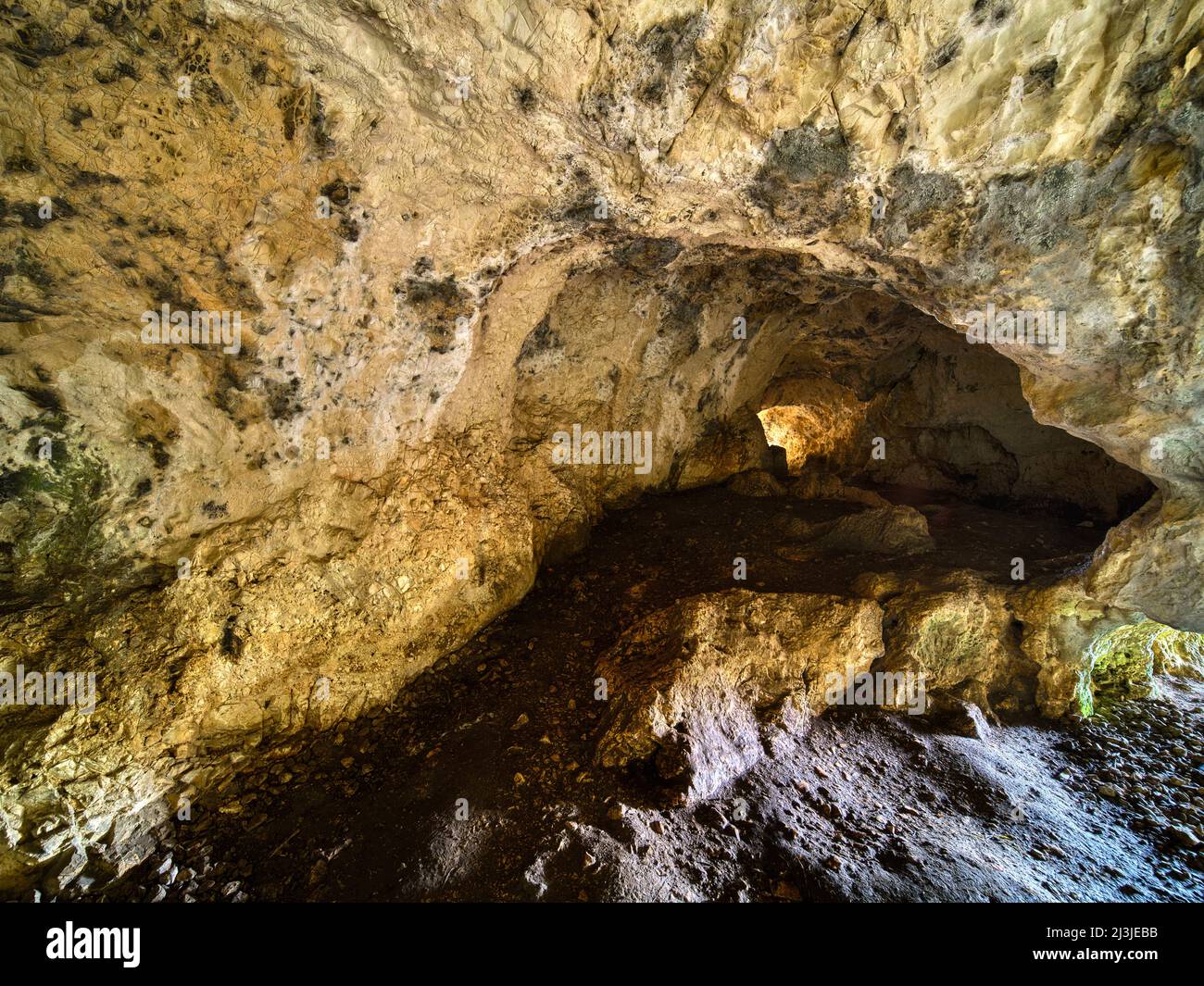 Ofnet grotte immagini e fotografie stock ad alta risoluzione - Alamy