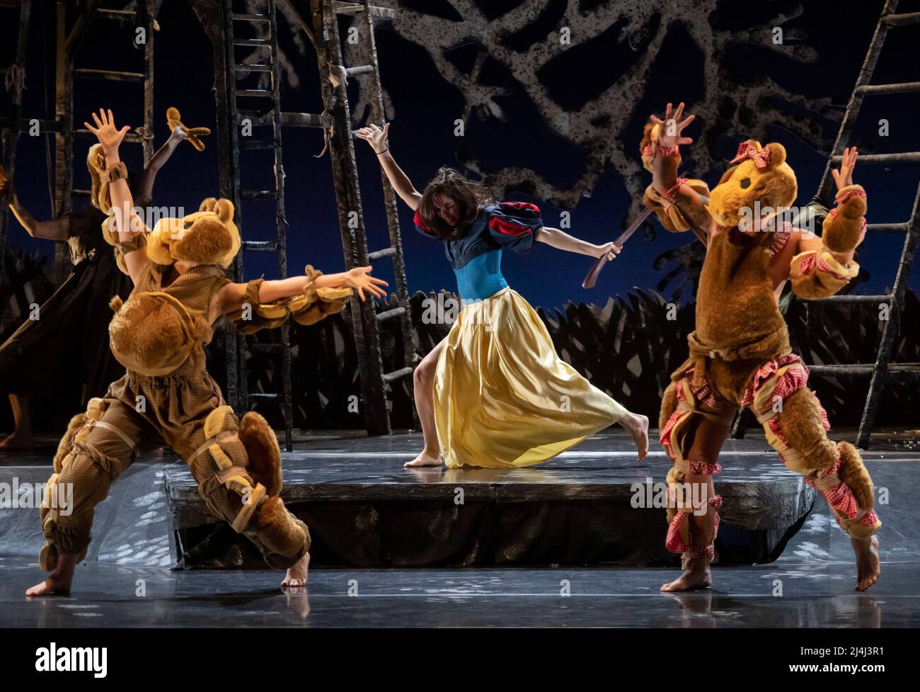 Sadler’s Wells, Londra, Regno Unito. 15 aprile 2022. BalletLORENT la ...