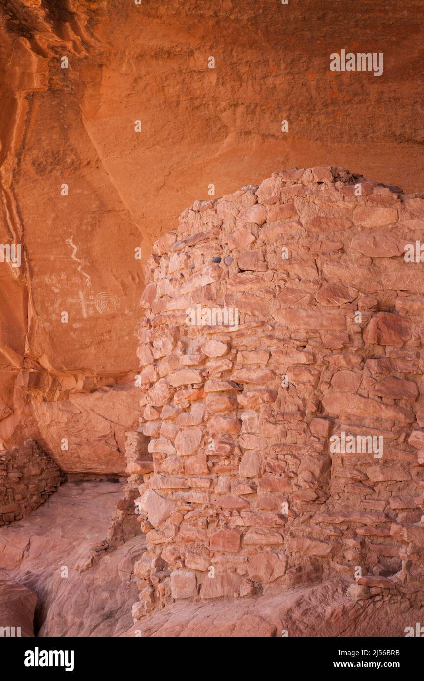 Antichi pittogrammi, River House rovina dal fiume San Juan, shash JAA ...