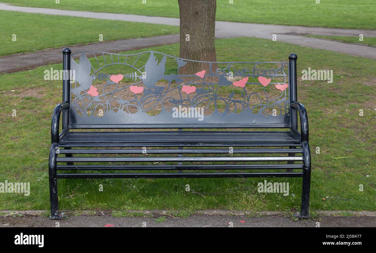Remembrance bench immagini e fotografie stock ad alta risoluzione - Alamy