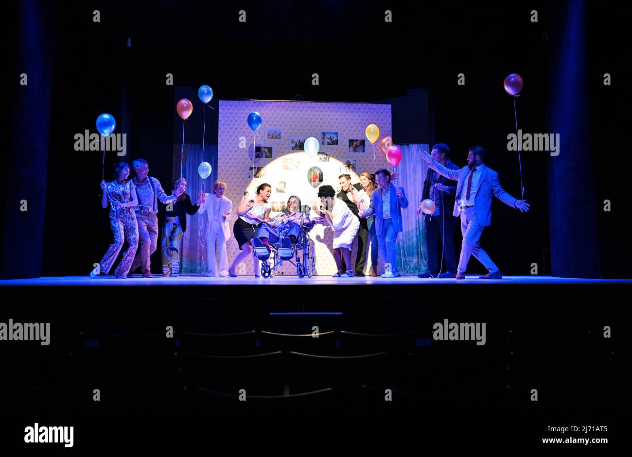 Ina Piontek, Gregor von Holdt, Melanie Isakowitz, Ruth Macke, Roberto ...