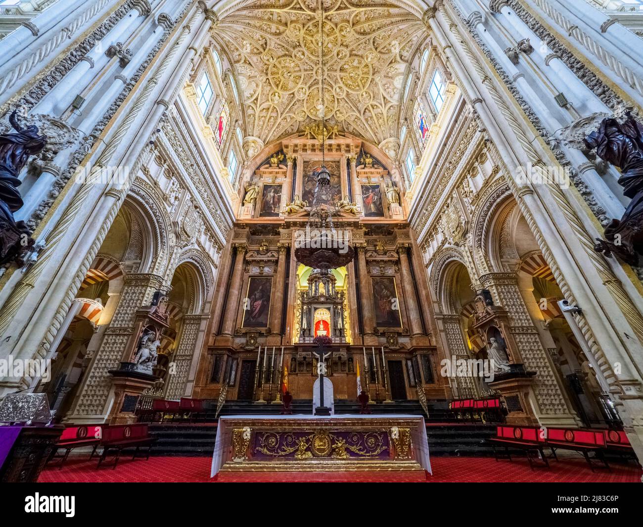 Altare alto luogo immagini e fotografie stock ad alta risoluzione - Alamy