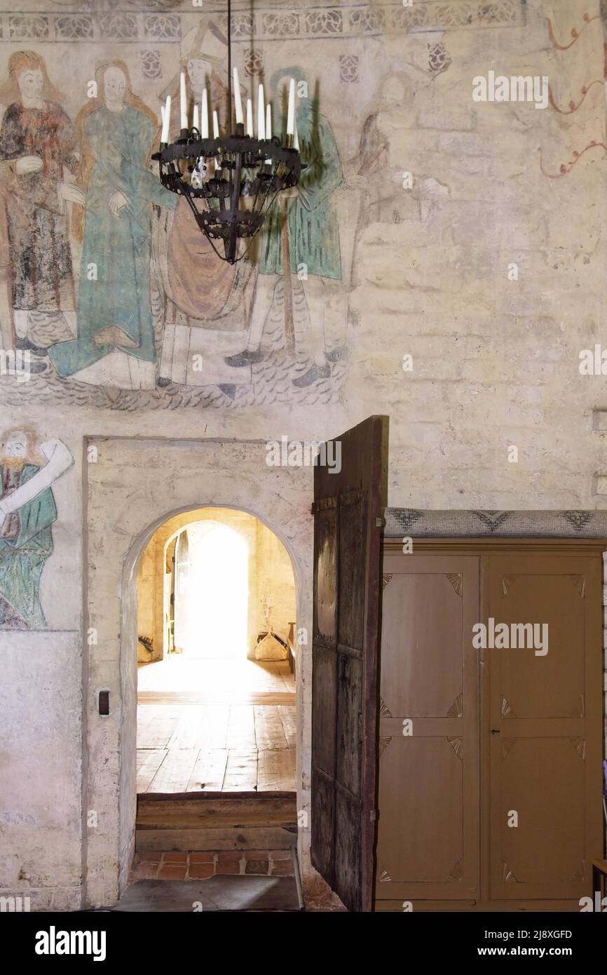 La chiesa medievale in pietra di Hatula Finlandia è piena di splendidi ...