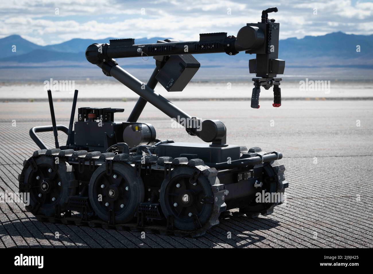 Robot da combattimento immagini e fotografie stock ad alta risoluzione ...