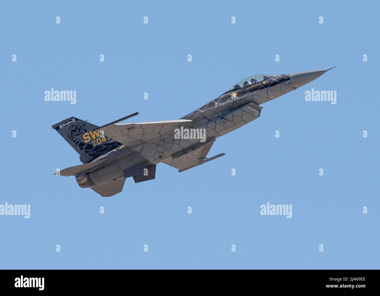 Aimee Fiedler, F-16 Viper Demonstration Team comandante e pilota ...