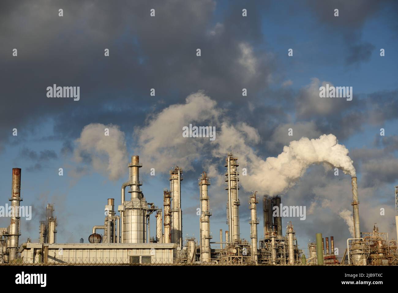 Aumento delle emissioni di gas serra immagini e fotografie stock ad ...