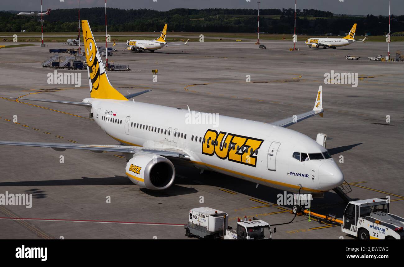 Flotta ryanair immagini e fotografie stock ad alta risoluzione - Alamy
