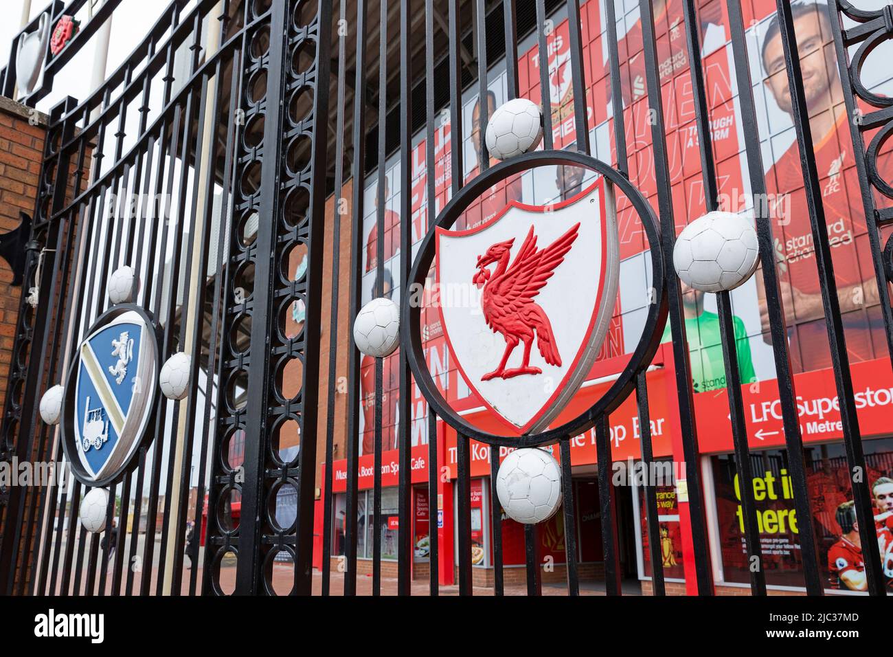 Liver bird anfield stadium liverpool immagini e fotografie stock ad ...