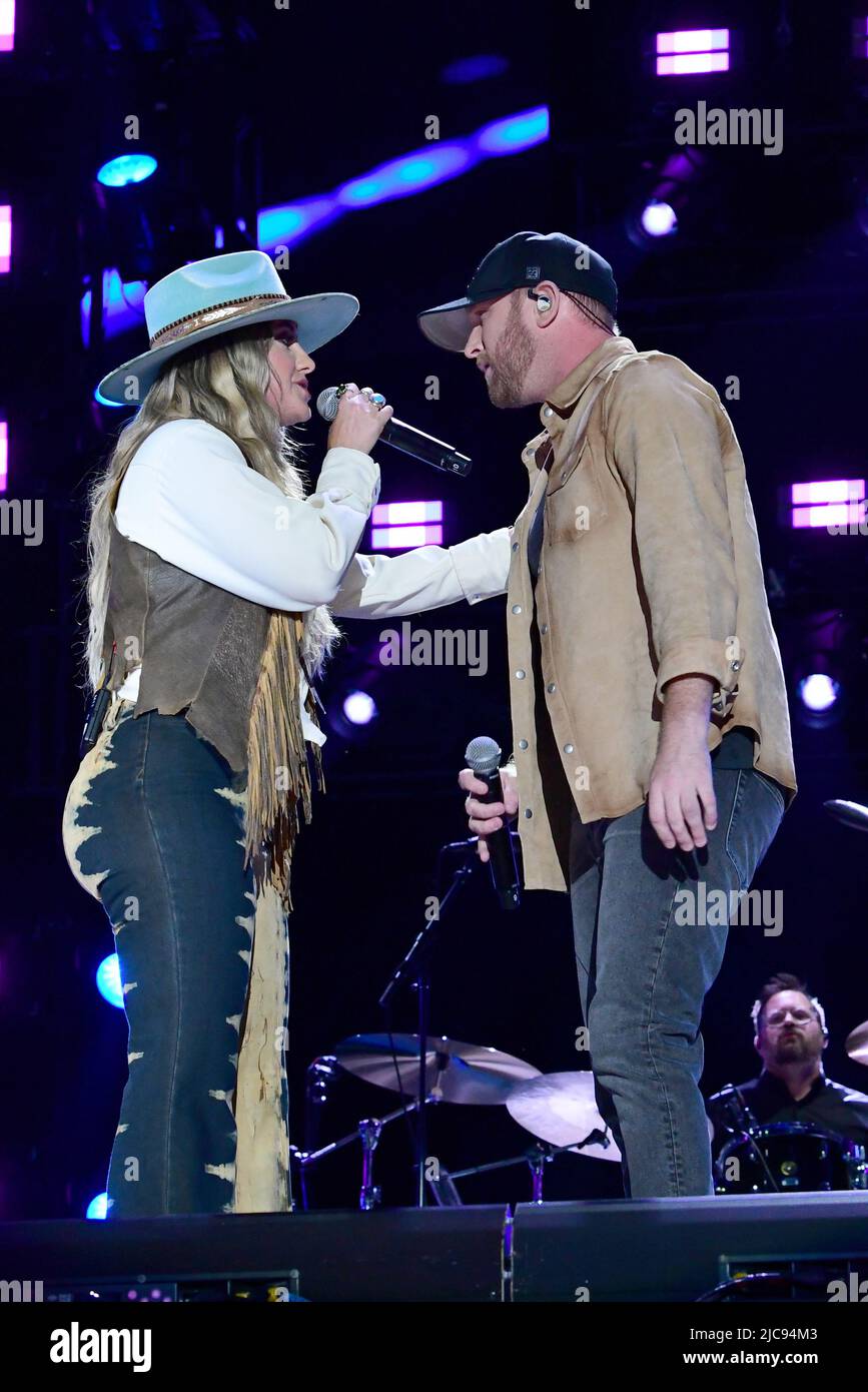 10 Giugno 2022 - Nashville, Tennessee - Cole Swindell, Lainey Wiilson ...