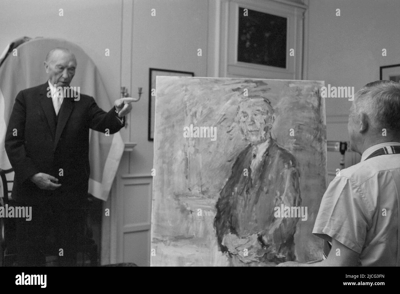 Pittore che dipinge immagini e fotografie stock ad alta risoluzione - Alamy