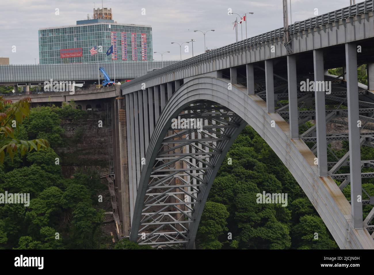 Rainbow bridge niagara falls immagini e fotografie stock ad alta ...