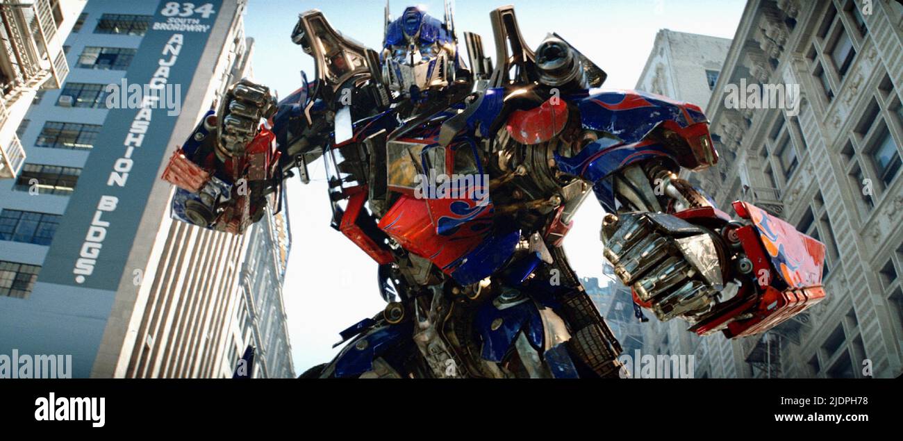 Transformers robot optimus prime immagini e fotografie stock ad alta ...