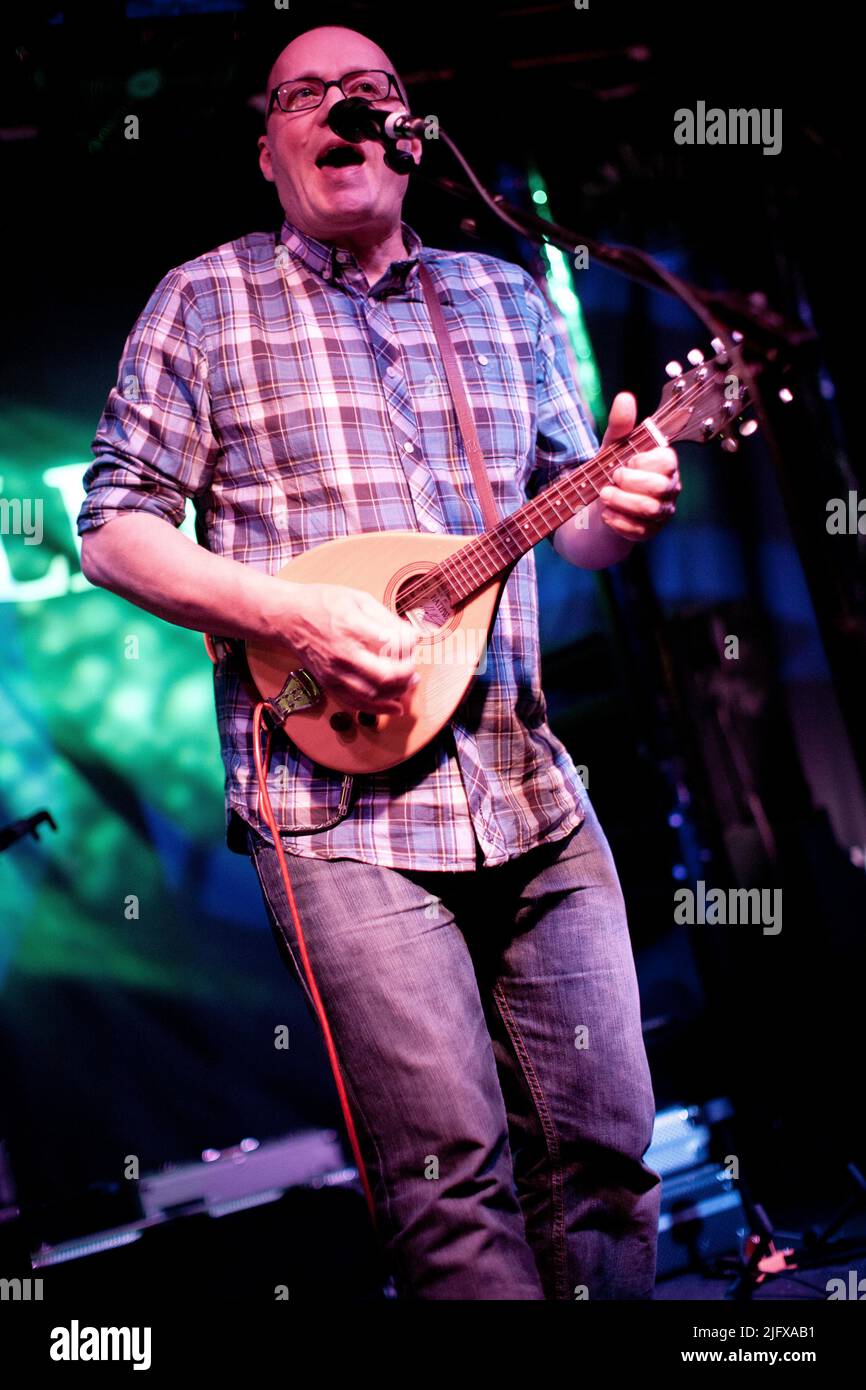 Ade edmondson sul palco immagini e fotografie stock ad alta risoluzione ...