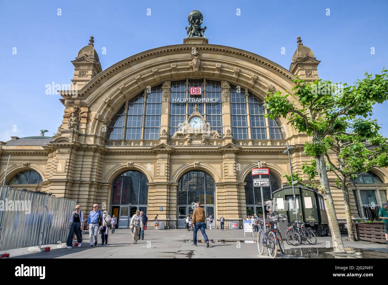 Hauptbahnhof francoforte immagini e fotografie stock ad alta ...