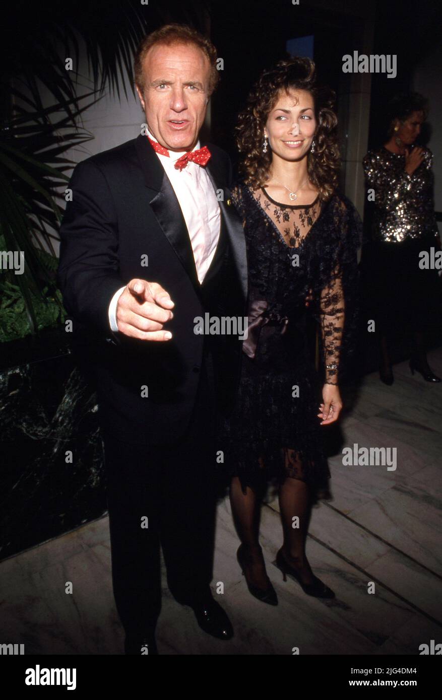 ***FILE PHOTO*** James Caan è passato via. James Caan e Ingrid Hayjek durante Variety Charity ...