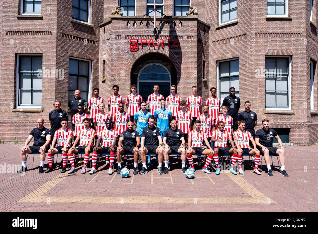 ROTTERDAM, PAESI BASSI - LUGLIO 8: La squadra di Jong Sparta Rotterdam ...