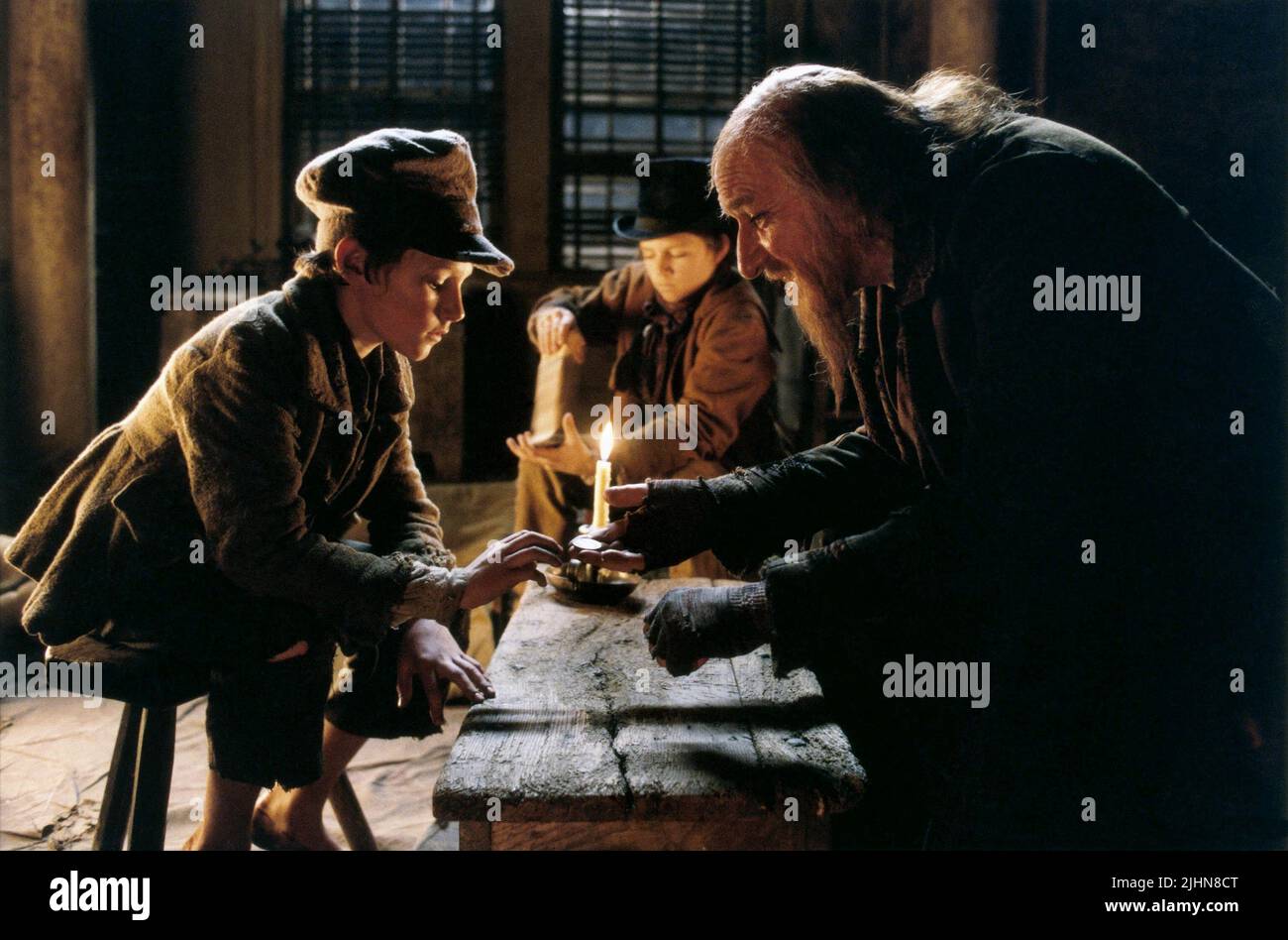 Oliver twist 2005 ben kingsley immagini e fotografie stock ad alta ...