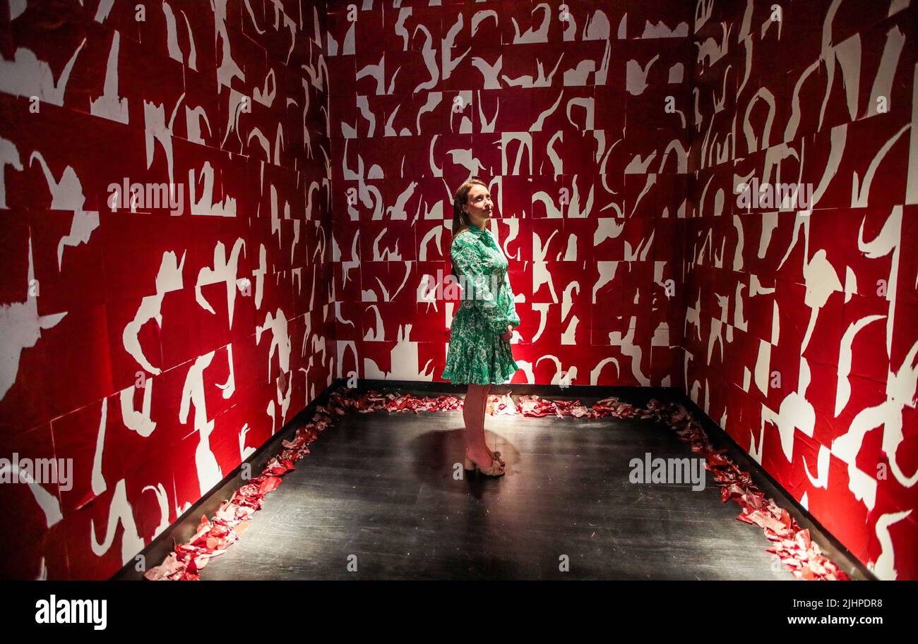 Hoa dung clerget immagini e fotografie stock ad alta risoluzione - Alamy