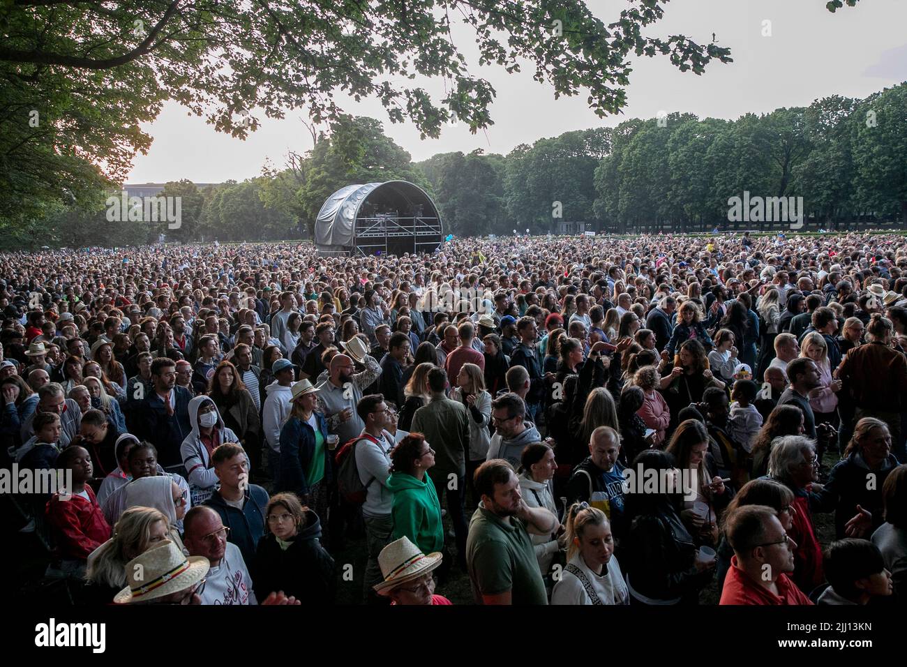 L'immagine mostra il concerto e i fuochi d'artificio 'il Belgio celebra ...