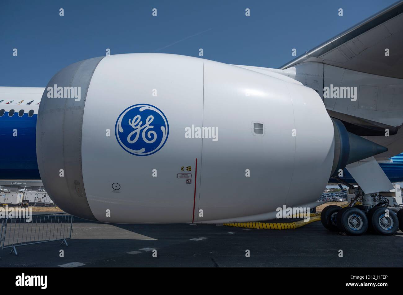 Motore turbofan ad alto bypass elettrico generale ge9x immagini e ...