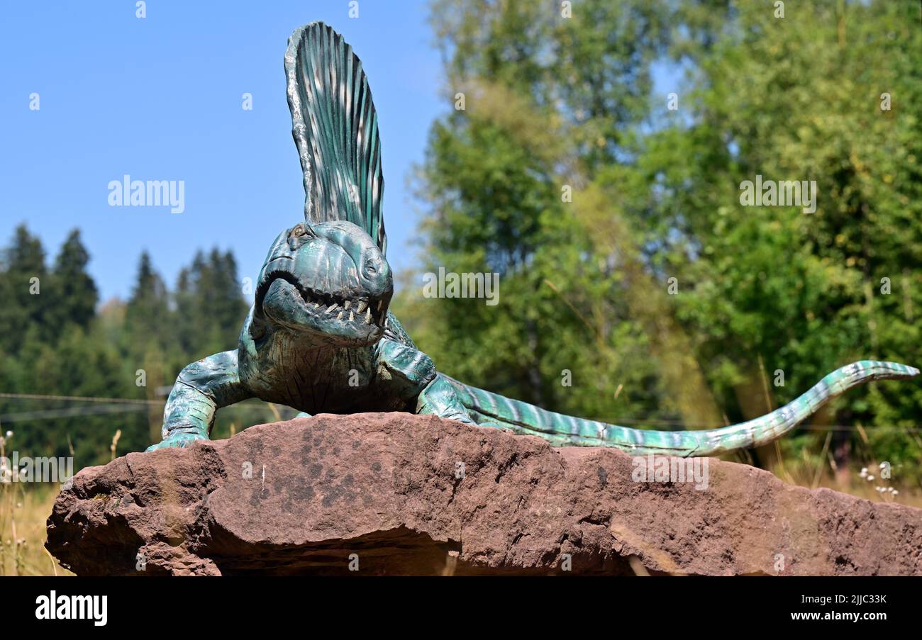 Dinosaur dimetrodon immagini e fotografie stock ad alta risoluzione - Alamy