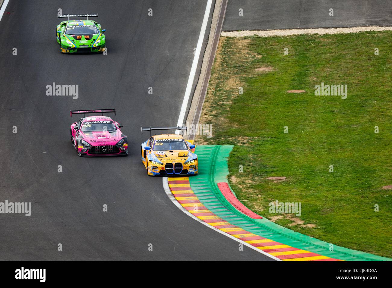 34 Walkenhorst Motorsport, BMW M4 GT3 di Richard HEISTAND, Michael ...