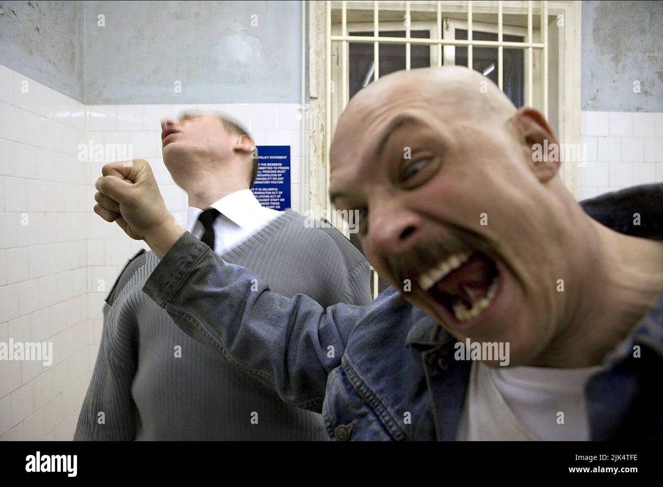 Tom hardy bronson immagini e fotografie stock ad alta risoluzione - Alamy