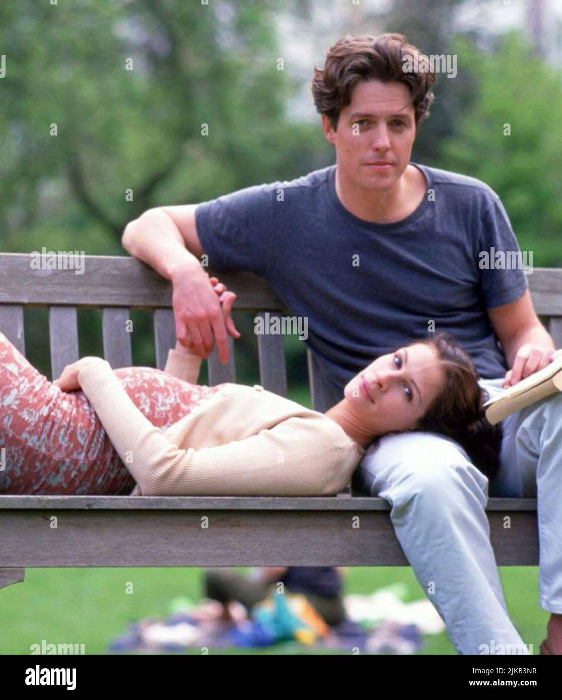 HUGH GRANT e Julia Roberts in NOTTING HILL (1999), diretto da Roger ...