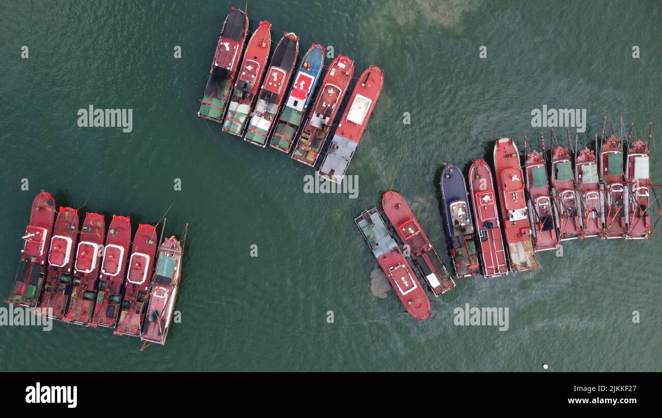Barche natura immagini e fotografie stock ad alta risoluzione - Alamy