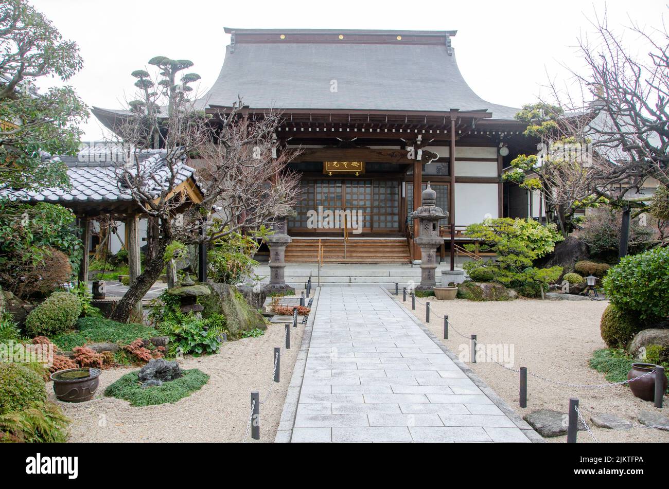 Tempio di fukuoka immagini e fotografie stock ad alta risoluzione - Alamy