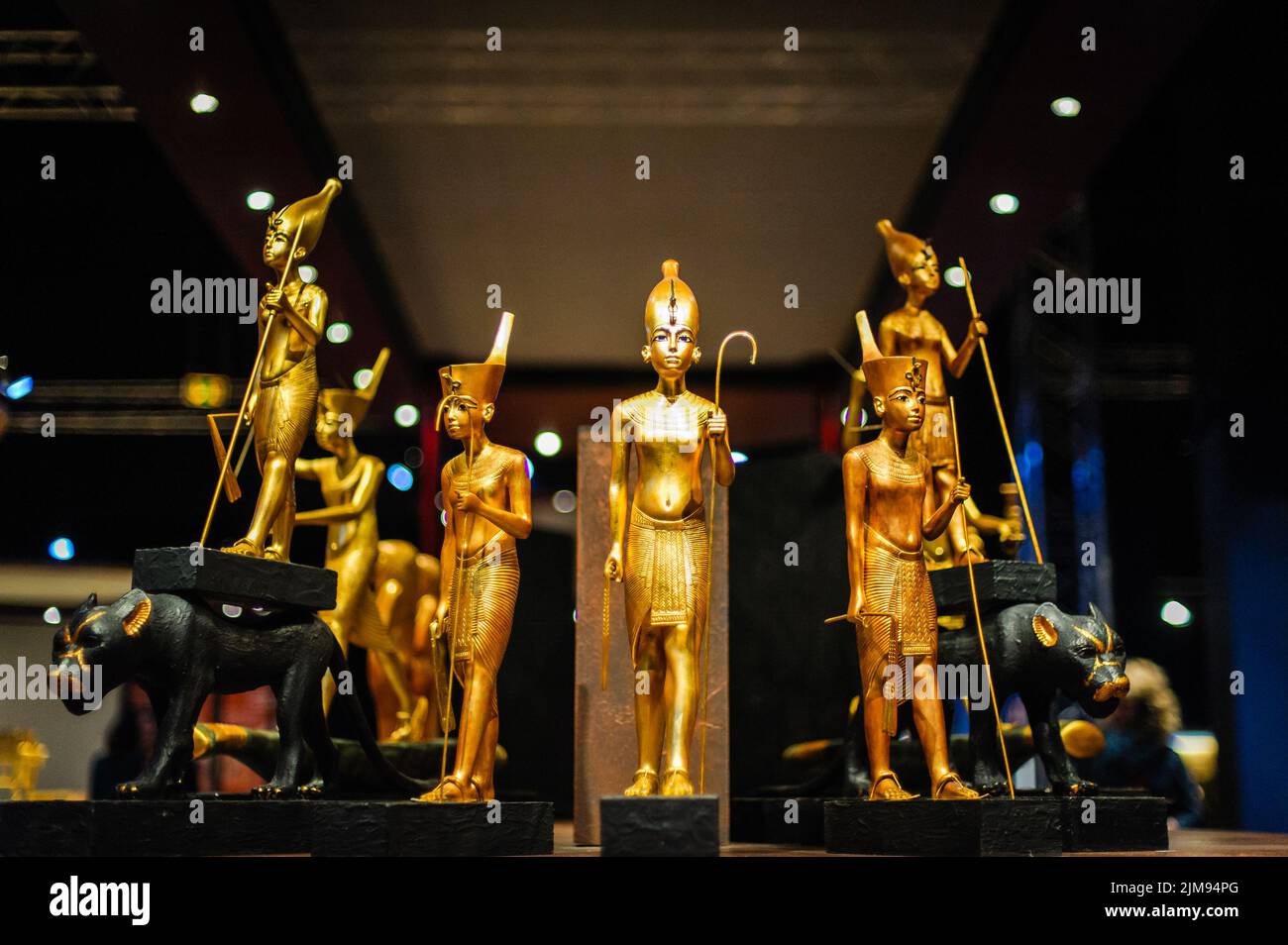 Figure egiziane immagini e fotografie stock ad alta risoluzione - Alamy