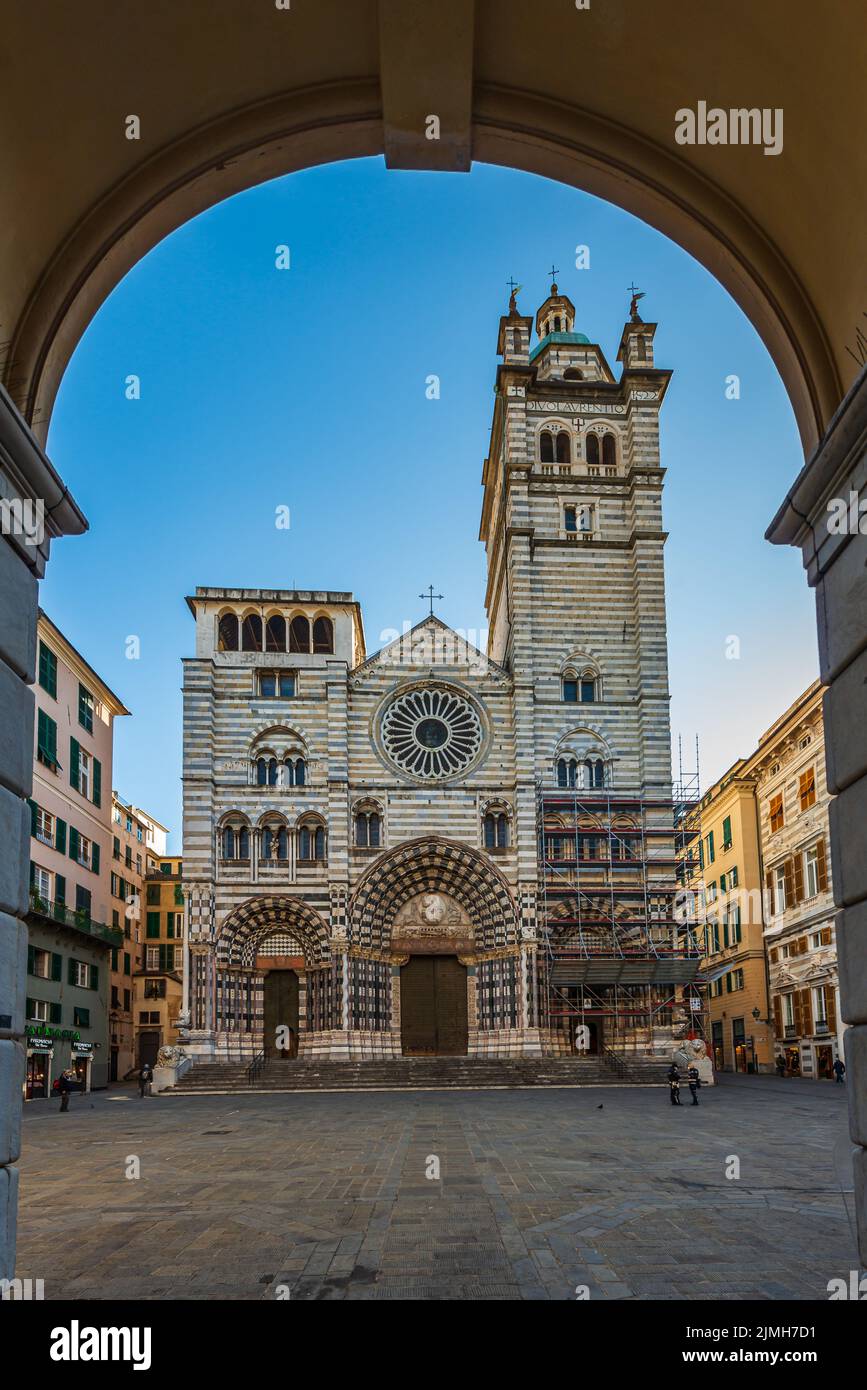 Cattedrale di san lorenzo a genova immagini e fotografie stock ad alta ...