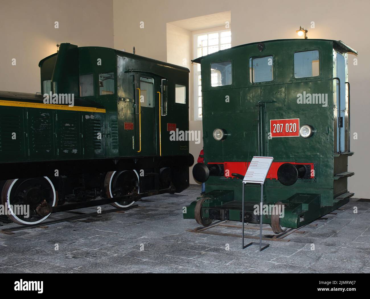 Il Museo Nazionale delle Ferrovie di Pietrarsa ricostruisce la storia ...