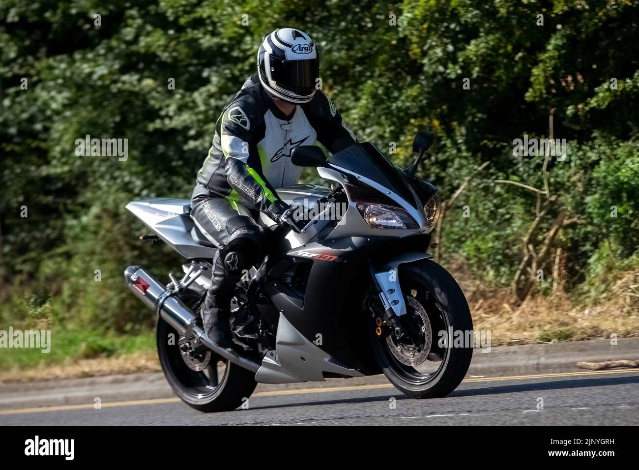 Yamaha r1 motorcycle immagini e fotografie stock ad alta risoluzione ...