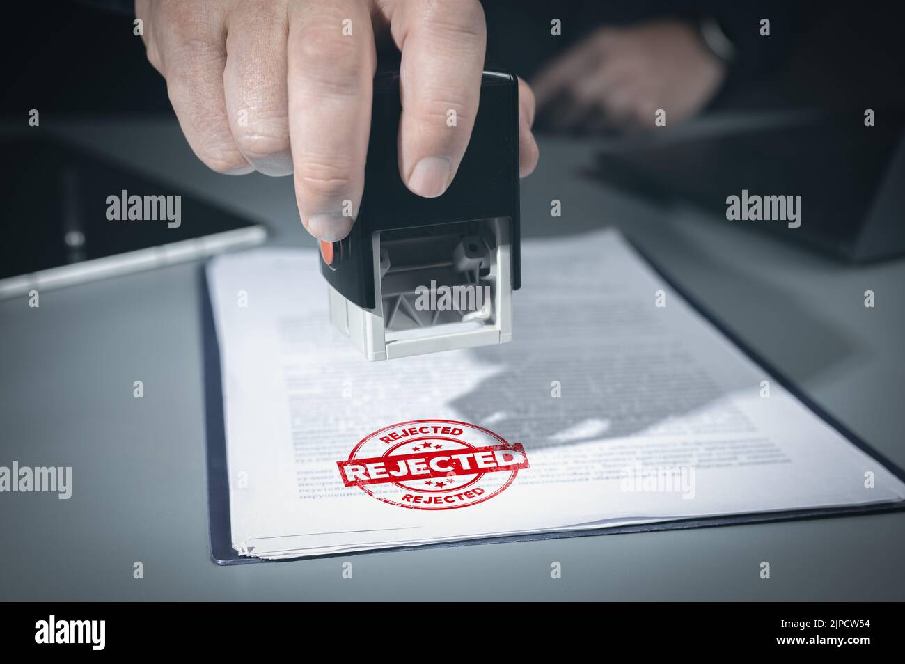 Documento rifiutato immagini e fotografie stock ad alta risoluzione - Alamy