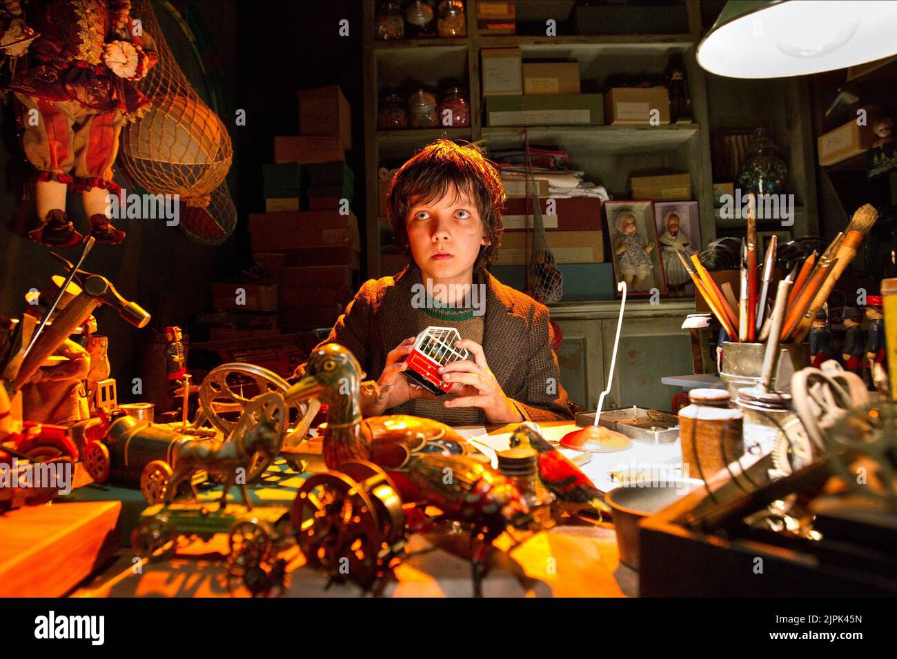 Martin scorsese asa butterfield immagini e fotografie stock ad alta ...